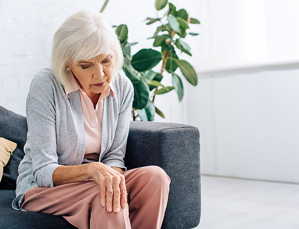 Knee Injuries from Falls | Knee Pain | #1 Spine & Orthopedic center